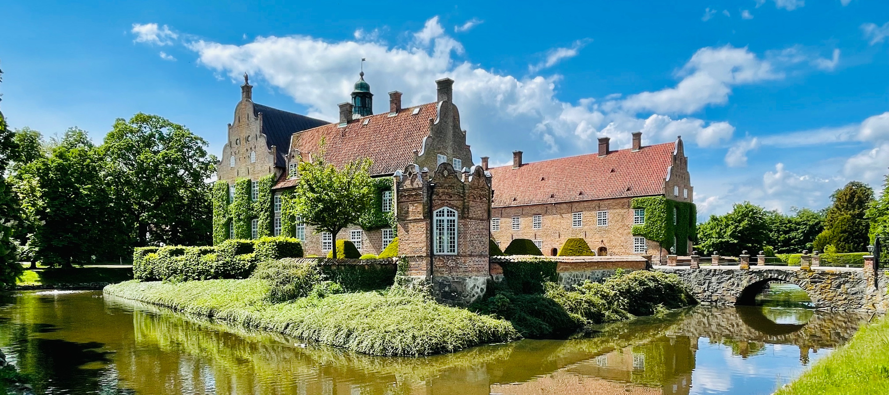 Slottets Historia - Trolle Ljungby